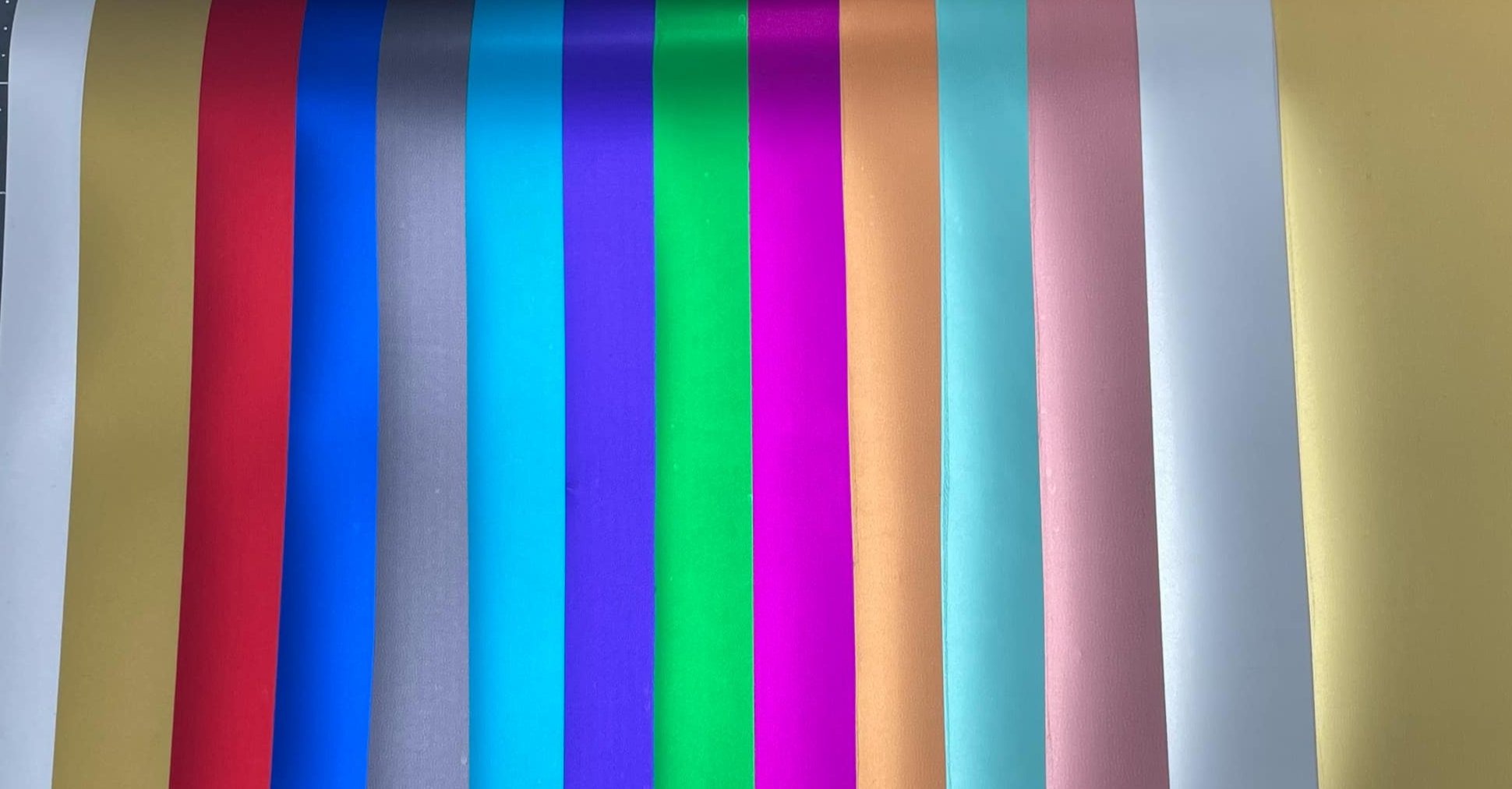 3D Super Metallic Puff Heat Transfer Vinyl (HTV) | Metallic Puff Vinyl